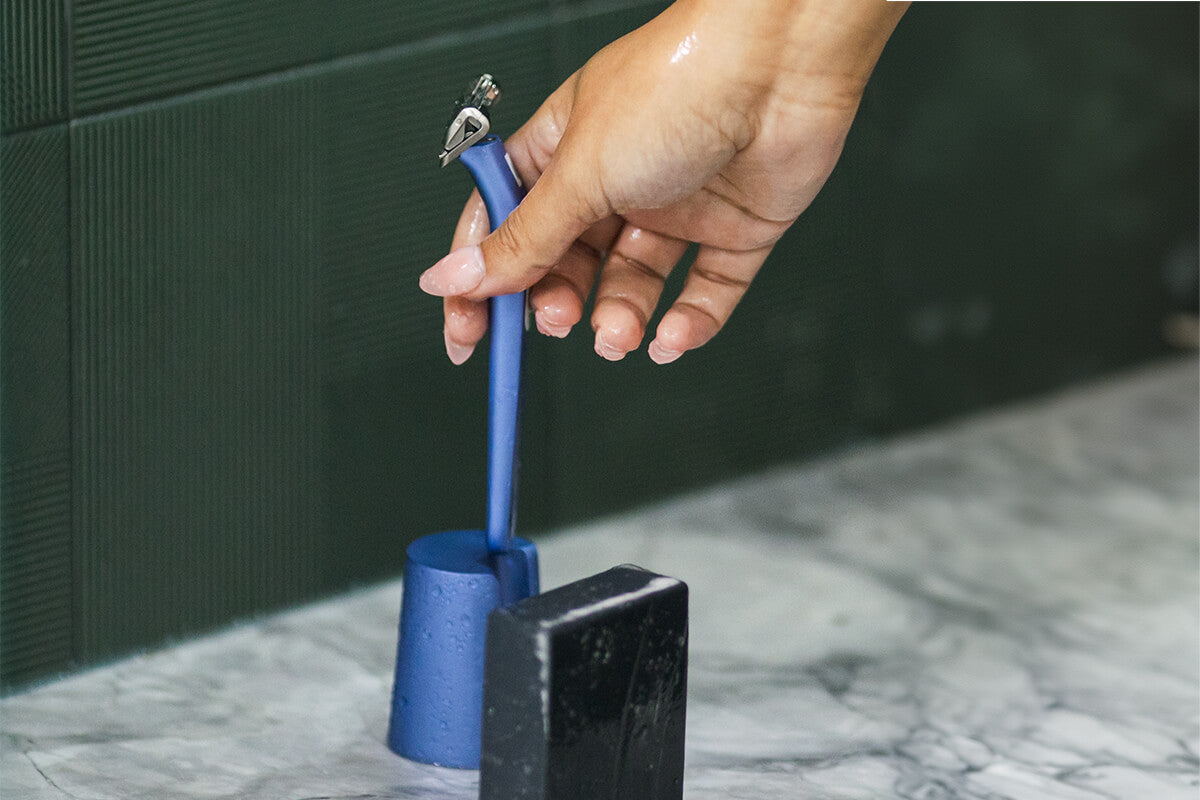 The Award-Winning Women's Dawn Safety Razor | OneBlade Shave